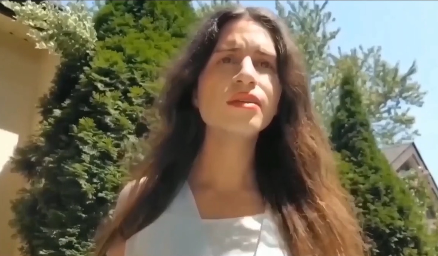 Dear Iris (2026) film review